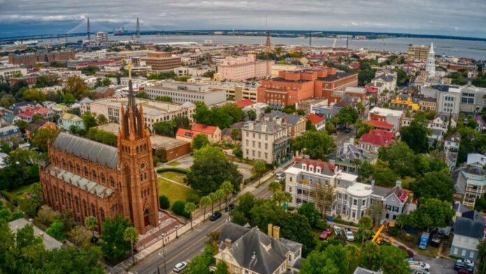 The 10 Best Neighborhoods in Charleston to Live in Now